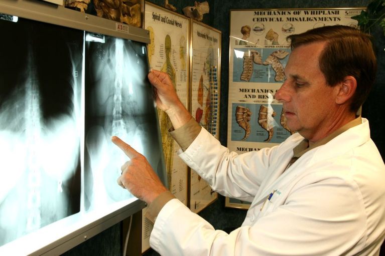 Dr. Benjamin Mercer DC, Sarasota Chiropractor, Mercer Family Chiropractic